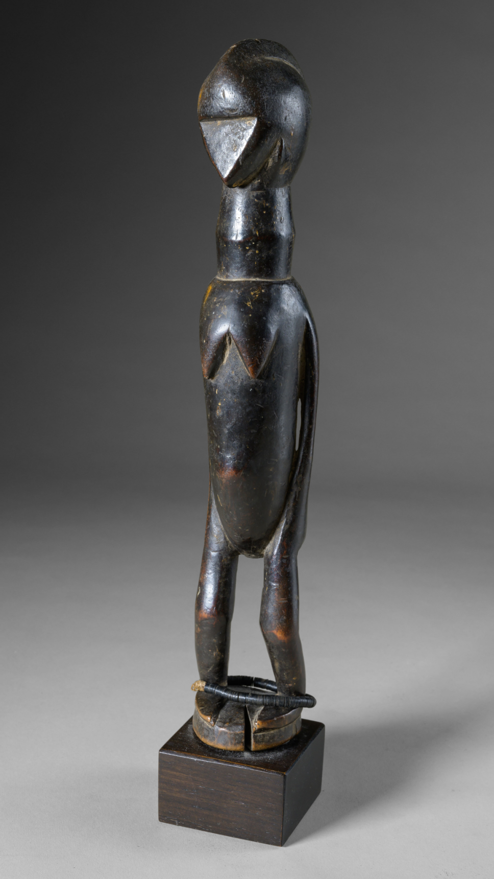 Mende, Female figure | Galerie Origines